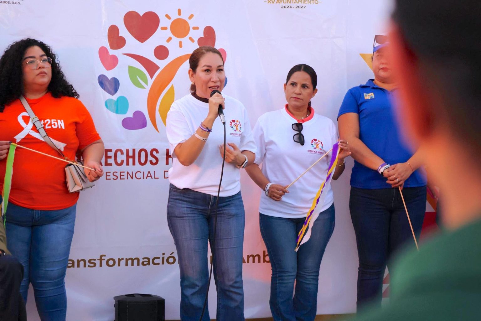 Instituciones y ciudadanía participan en marcha por los Derechos ...